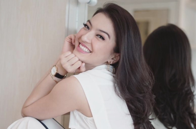 Pengin Terlihat Awet Muda? Intip 7 Rahasia Kulit Flawless di Usia 30an Seperti Raline Shah ...