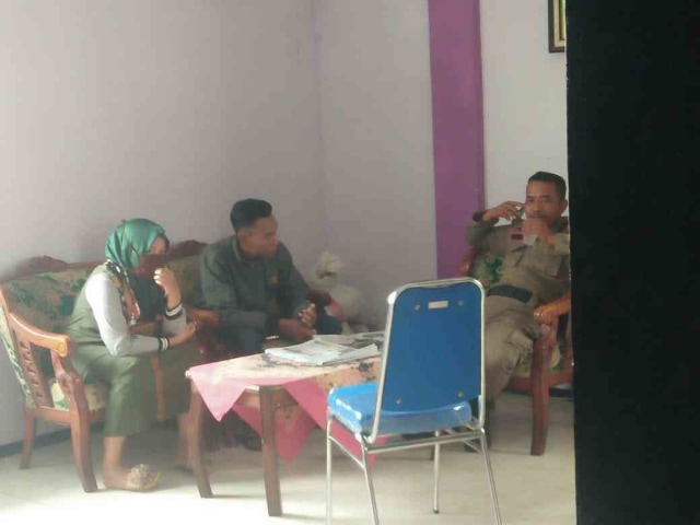 Satpol PP Sumenep Ciduk 3 Pasangan Mesum di Rumah Kos | kumparan.com