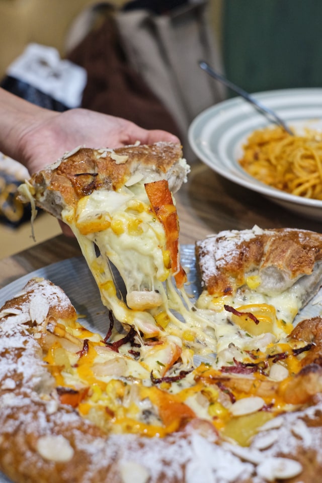 3 Rekomendasi Restoran Pizza Terenak di Jakarta | kumparan.com