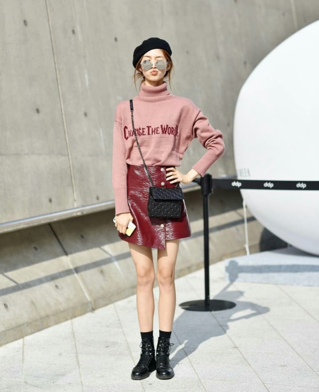 Inspirasi Mix and Match Outfit Merah yang Bikin Style Kamu Kelihatan ...
