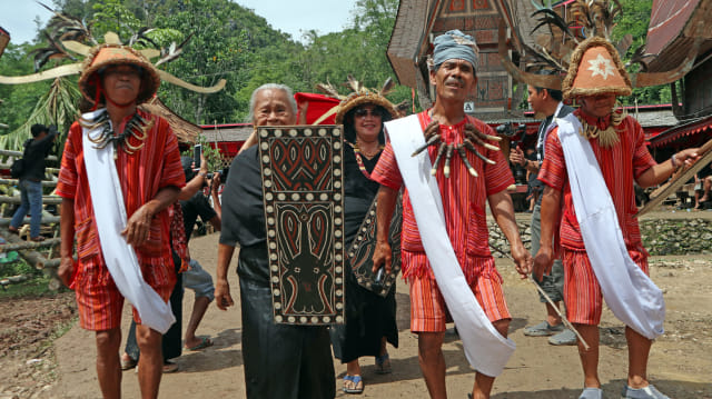 Foto: Kemeriahan Tradisi Rambu Solo di Toraja | kumparan.com
