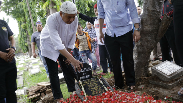 5 Fakta Mendiang Nana Krip 'Sersan Prambors' | kumparan.com