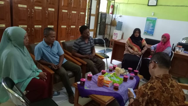 Nasib Siswi di Brebes Korban Candaan Tarik Bangku Sekolah | kumparan.com