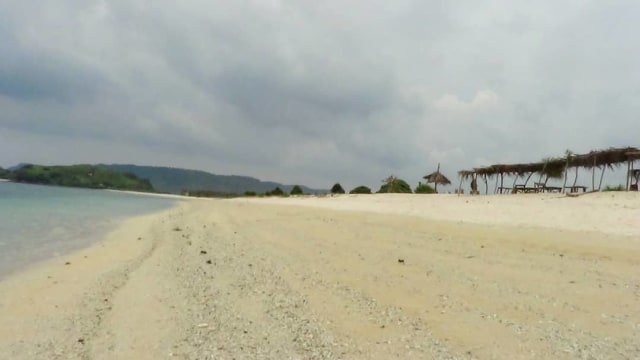 Liburan di Mandalika, Jangan Lupa Kunjungi 5 Pantai Indah Ini ...