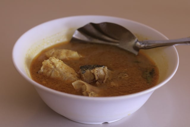 Sinonggi, Makanan Khas Sulawesi Tenggara yang Kenyal dan Lengket ...