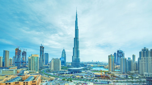 Unik! Di Dubai Beda Lantai Gedung, Beda Juga Jam Buka Puasanya ...