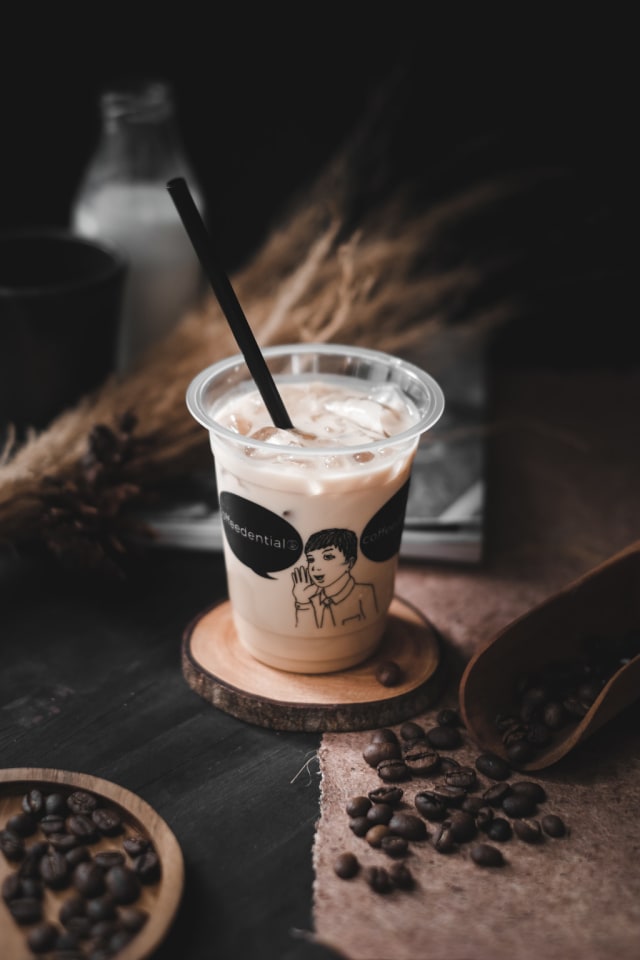 Dari Es Kopi Kepo Sampai Kolaborasi Bersama Youtuber, Ini 8 Fakta Menarik Mengenai Coffeedential ...