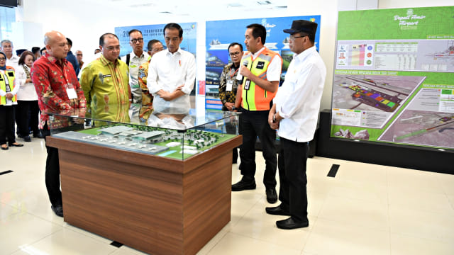 Jokowi Resmikan Terminal Baru Bandara Depati Amir | kumparan.com