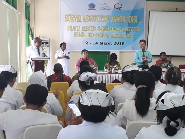 Wabup Sorsel Tutup Survei SNARS BLUD RSUD Scholoo | kumparan.com