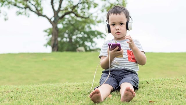 Mengenal Generasi Alpha, Generasi Paling Cerdas | kumparan.com