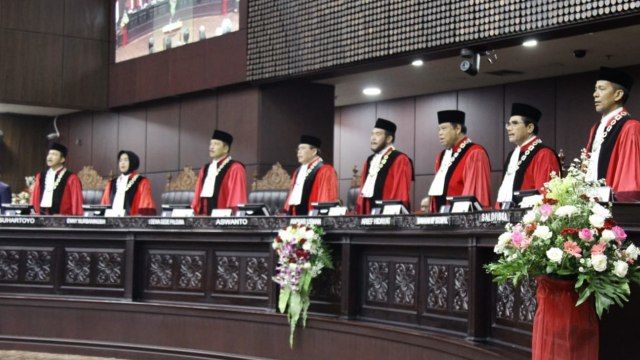 Pengawalan 9 Hakim MK Ditambah Selama Tangani Sengketa Pemilu 2019 ...