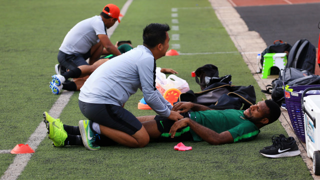 Mengenal Peran Fisioterapis dalam Tubuh Tim | kumparan.com