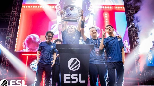 Tim AOV EVOS Juara ESL Clash of Nations Asia Tenggara | kumparan.com