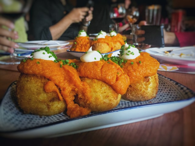 Review Makanan: Sensasi Makan Bersama khas Spanyol di Tapas Club ...