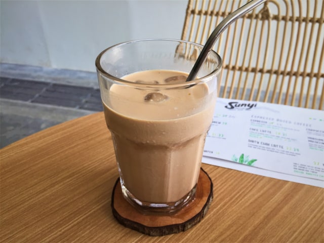 Menikmati Secangkir Kopi Harapan di Sunyi House of Coffee and Hope | kumparan.com