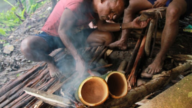 Menengok Kehidupan Suku Tobelo di Belantara Halmahera | kumparan.com