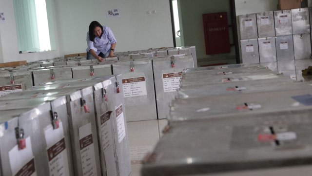 Distribusi Logistik Pemilu 2019 di Kulon Progo Molor | kumparan.com Distribusi Logistik Pemilu 2019 di Kulon Progo Molor | kumparan.com