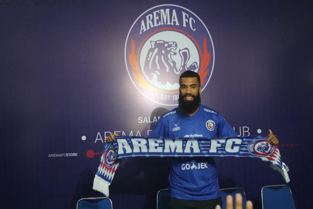 Tak Bisa Move On dari Indonesia, Jadi Alasan Comvalius Gabung Arema FC ... Tak Bisa Move On dari Indonesia, Jadi Alasan Comvalius Gabung Arema FC ...