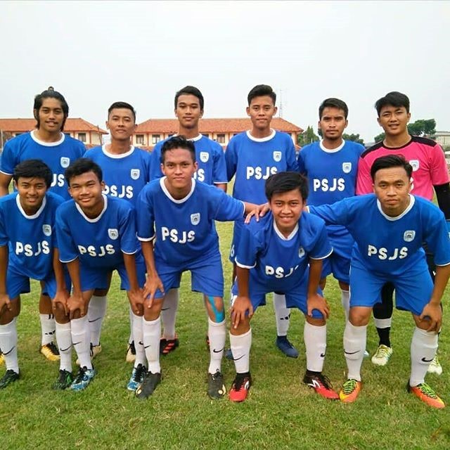 Cerita tentang Klub-klub Bola Marjinal Ibu Kota | kumparan.com