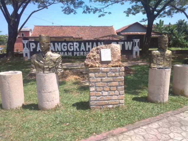 Melihat Jejak Sejarah Kemerdekaan RI di Wisma Ranggam | kumparan.com