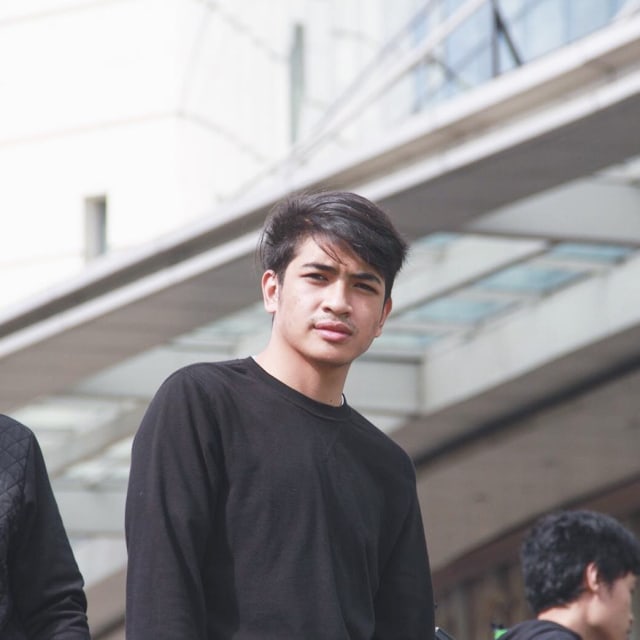 7 Potret Fachri Muhammad, Pemeran 'Si Entong' yang Kini Bikin Pangling ...