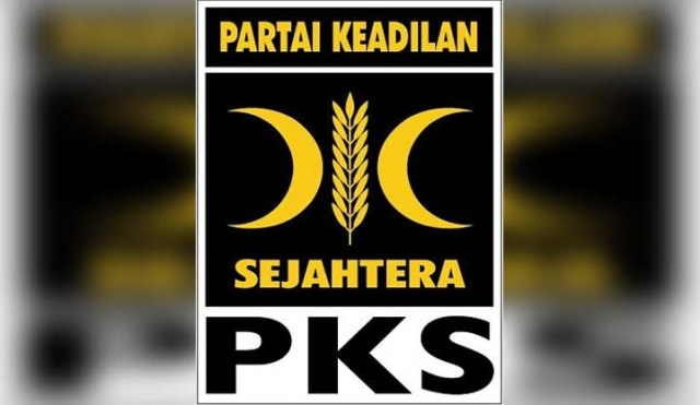 PKS Jember Tegaskan Tagline #2020GantiBupati | kumparan.com
