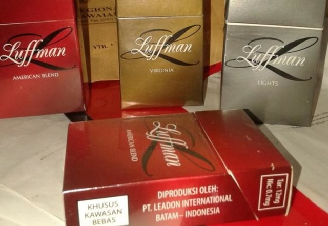 6 Fakta Pencabutan Bebas Cukai Rokok dan Mikol di Batam | kumparan.com