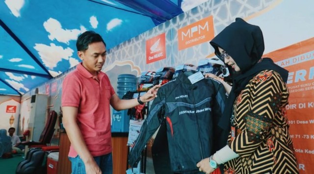 Ribuan Pemudik Kunjungi Bale Santai Honda di Jawa Timur | kumparan.com