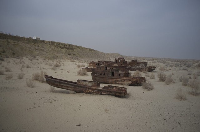 The Aral Sea: Tragedi Mengeringnya Danau Terluas Keempat di Dunia (1 ...