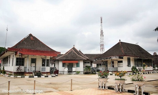 5 Bangunan Bergaya Arsitektur Kolonial di Kota Pontianak | kumparan.com