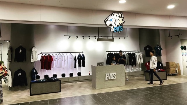 EVOS Esports Buka Toko Merchandise Pertamanya di Jakarta | kumparan.com