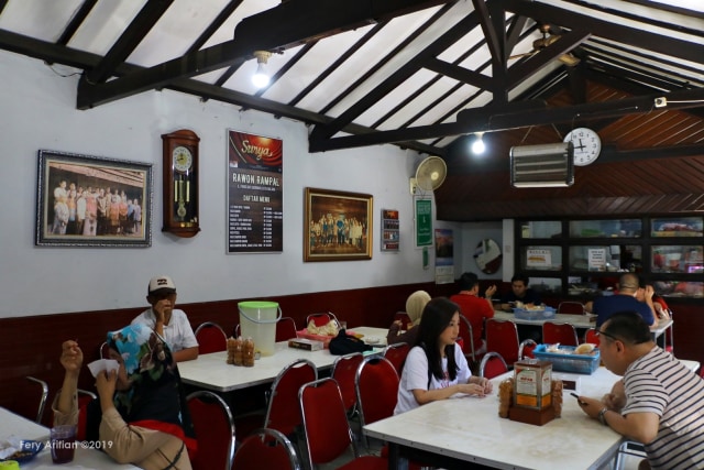 'Rawon Rampal', Kuliner Legendaris Khas Kota Malang Sejak Tahun 1957 ...