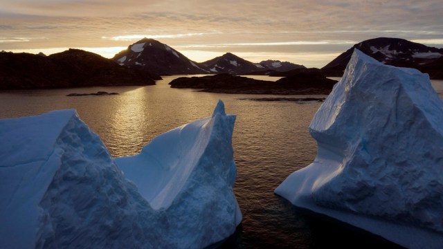 Foto: Gletser di Greenland yang Kian Menyusut | kumparan.com