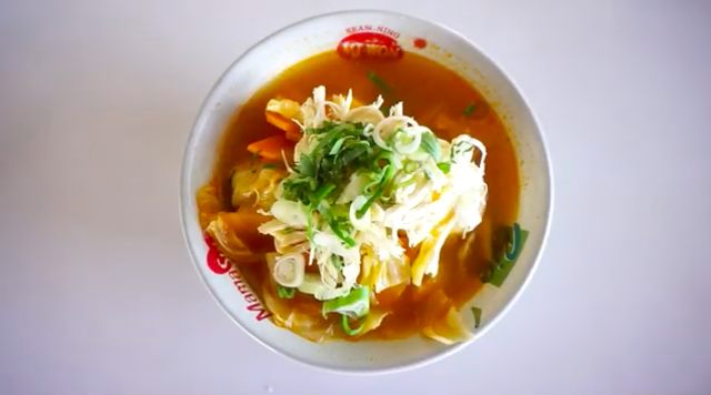 Kisah di Balik Populernya Sop Merah di Yogyakarta | kumparan.com