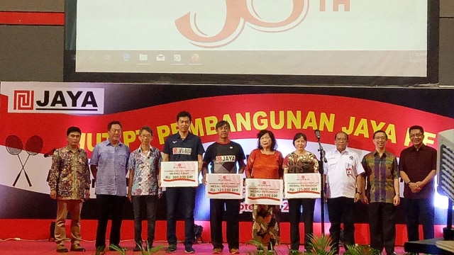 PB Jaya Raya Guyur Hendra Setiawan dengan Bonus Rp 500 Juta - kumparan.com PB Jaya Raya Guyur Hendra Setiawan dengan Bonus Rp 500 Juta - kumparan.com