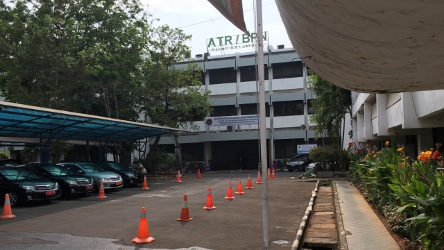 Kantor Dishub DKI Bebas dari Kendaraan Pribadi Pegawai | kumparan.com