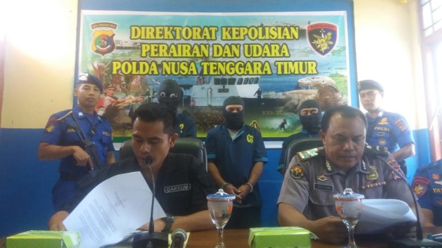 Polairud Polda NTT Tangkap 2 Nelayan Asal NTB | kumparan.com