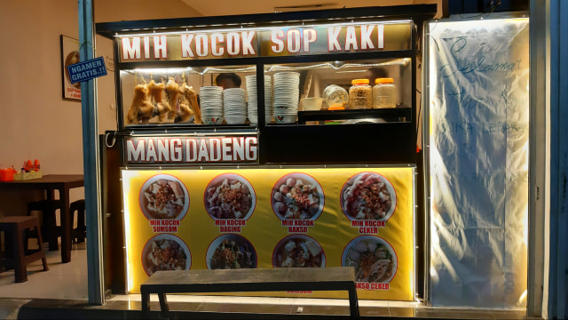 Mencoba 'Mih Kocok Mang Dadeng', Kuliner Kota Bandung yang Legendaris ...