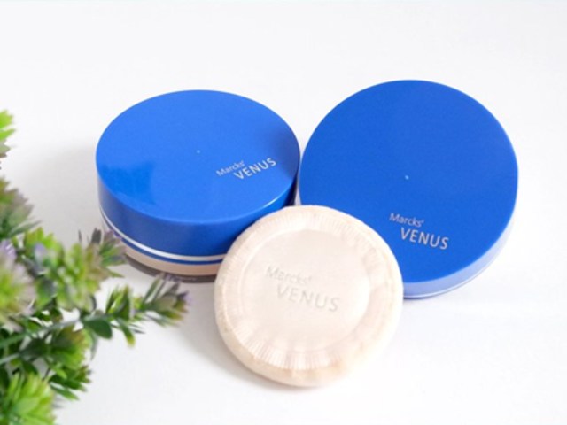 Rekomendasi Loose Powder Drugstore untuk Kulit Berjerawat | kumparan.com