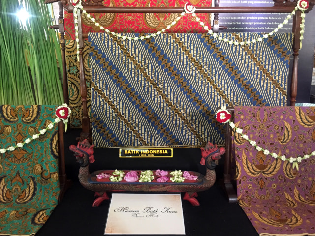 Melihat Batik Bersejarah dari Zaman Belanda hingga Era Soekarno ...