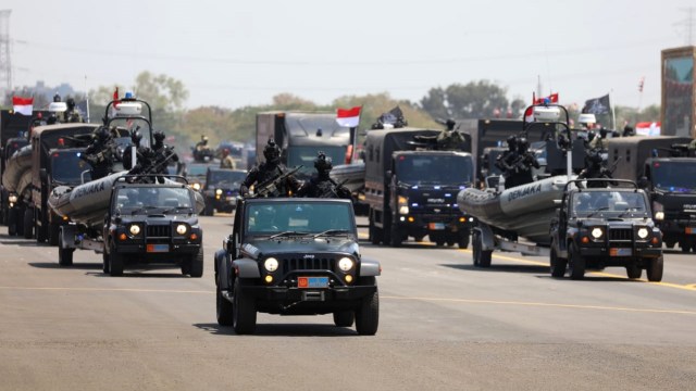 Foto: Semarak Defile Alutsista di HUT ke-74 TNI | kumparan.com