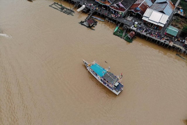 Kelotok Hias, Hidupkan Kembali Masa Keemasan Sungai Arut Pangkalan Bun | kumparan.com