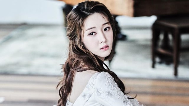 Han Areum Eks T-ara Resmi Menikah | kumparan.com