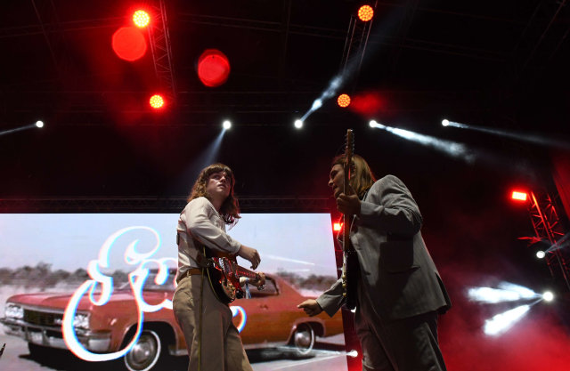 Foto: Penampilan Syahdu Band Indie FUR di GBK | kumparan.com