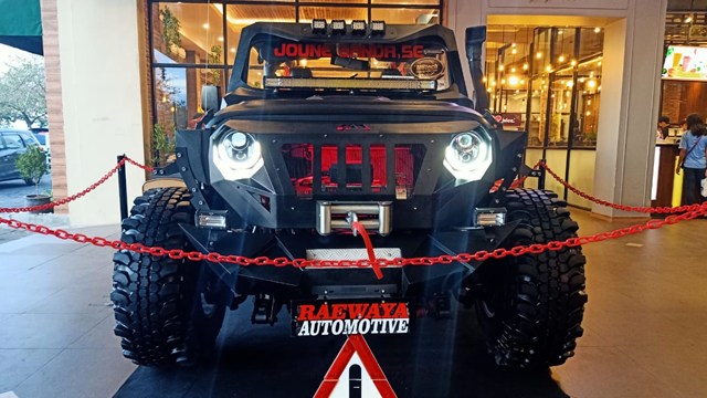 Modifikasi Jeep CJ-7 1980, Tangguh dan Nyaman Dikendarai | kumparan.com