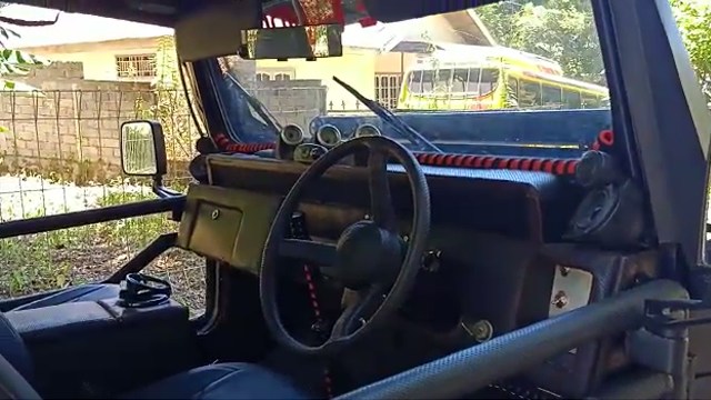 Modifikasi Jeep CJ-7 1980, Tangguh dan Nyaman Dikendarai | kumparan.com