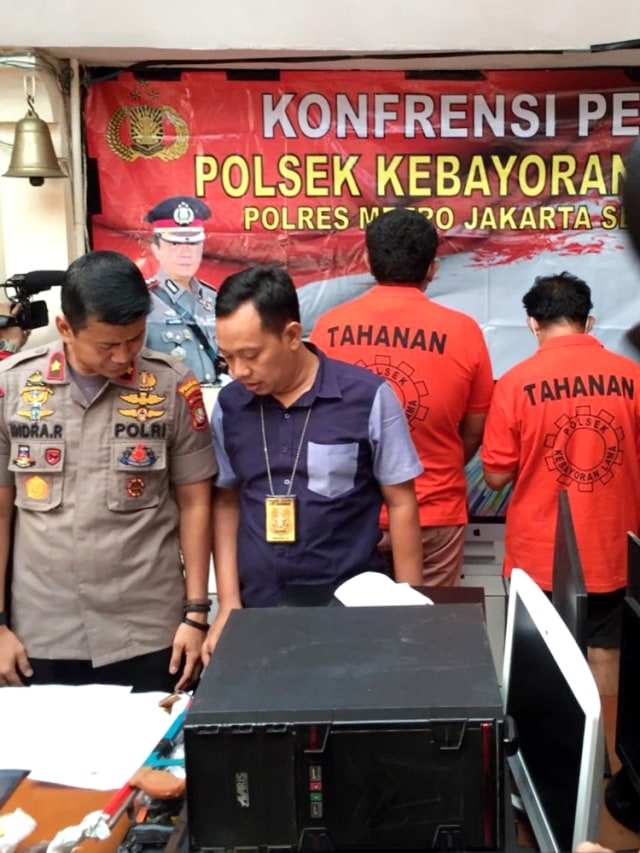Polisi Tangkap 3 Pembobol Kantor Media Katadata | kumparan.com
