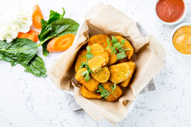 Ide Bekal Sekolah: Nugget Ayam Bayam | kumparan.com