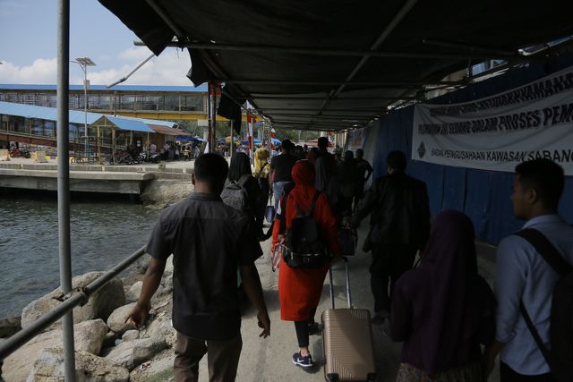 Melihat Patroli Laut Jalur Pelayaran Ulee Lheue-Sabang di Aceh ... Melihat Patroli Laut Jalur Pelayaran Ulee Lheue-Sabang di Aceh ...