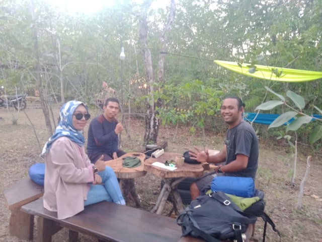 Berburu Senja di Wisata Rumah Pohon Pulo Tareba, Ternate | kumparan.com